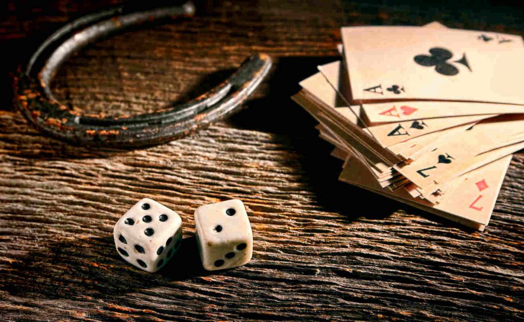 The stories behind common gambling superstitions - Grosvenor blog